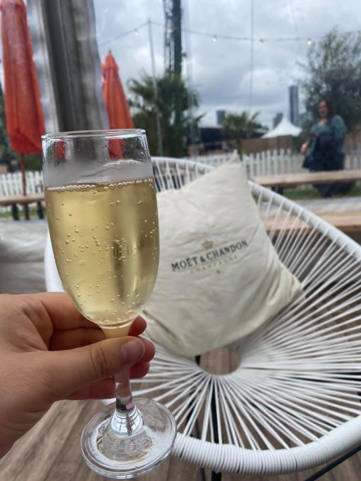 London in the Sky - Dining in the Clouds 100ft Over the O2